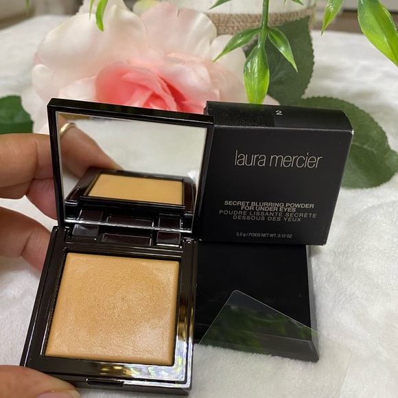 laura mercier | Makeup | Laura Mercier Secret Blurring Powder For Under ...
